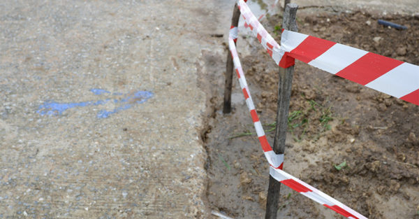 RUBAN SIGNALISATION ROUGE/BLANC 70 MM X 200 METRE | EGM